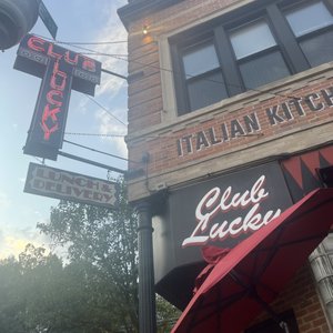 CLUB LUCKY - 288 Photos & 719 Reviews - 1824 W Wabansia Ave, Chicago ...