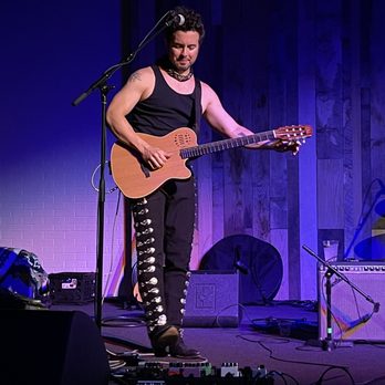 THE 04 CENTER - Updated December 2025 - 170 Photos & 23 Reviews - 2701 ...