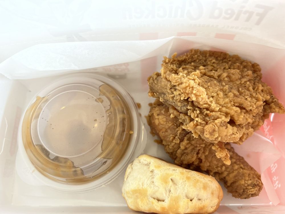 KFC - Updated December 2025 - 46 Photos & 115 Reviews - 250 N Bascom ...