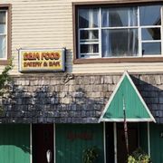 DEJA FOOD EATERY & CEBUANO BAR - 54 Park Ave W, Mansfield, Ohio - Bars ...