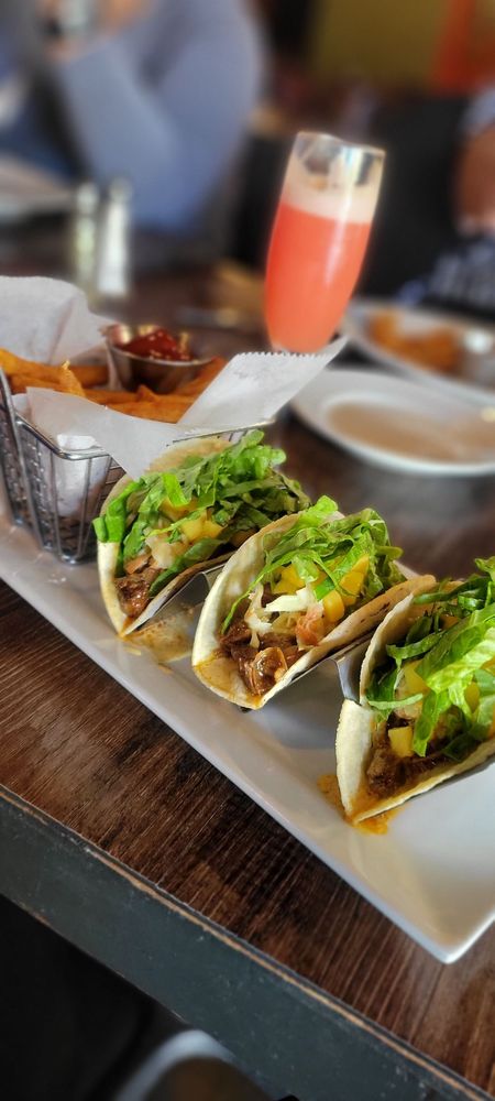 TROPIX POTS CUISINES BAR & GRILL - Updated January 2026 - 64 Photos ...