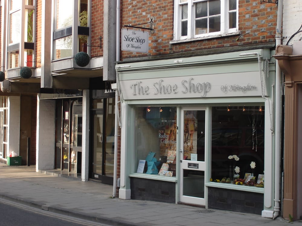 THE SHOE SHOP OF ABINGDON - 42 Bath Street, Abingdon, Oxfordshire ...