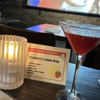 DC IMPROV - Updated January 2025 - 363 Photos & 459 Reviews - 1140 ...