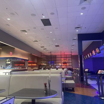 MAIN EVENT AUSTIN - Updated December 2025 - 319 Photos & 504 Reviews ...