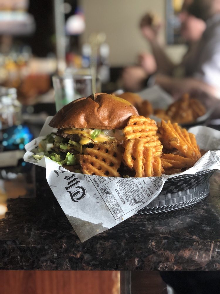 HEARTBREAKERS BAR &GRILL - 21 Photos & 63 Reviews - 222 Pioneer Trl ...