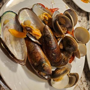 OCEANO BUFFET - 28 Photos & 37 Reviews - 100 Wendover Blvd, West ...