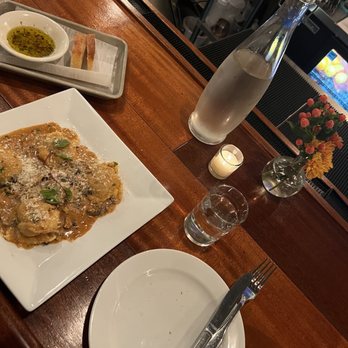 RAVELLO ITALIAN KITCHEN - Updated September 2024 - 123 Photos & 115 ...