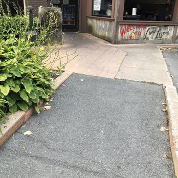 LIMP LIZARD - Updated September 2025 - 150 Photos & 155 Reviews - 4628 ...