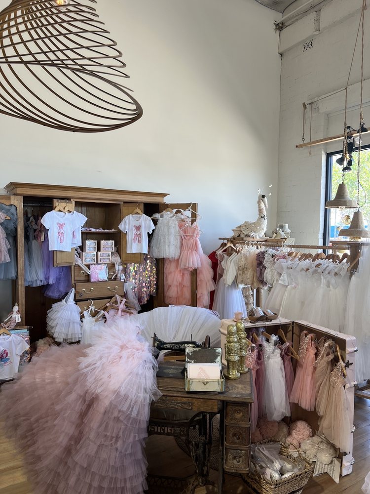 THE STAGE SHOP - 14 Photos - 56 Sir Donald Bradman Drive, Mile End ...