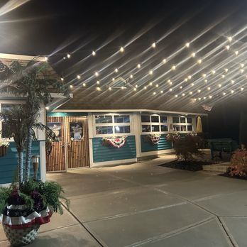 SILVER SPRING HOUSE RESTAURANT - Updated July 2025 - 221 Photos & 370 ...