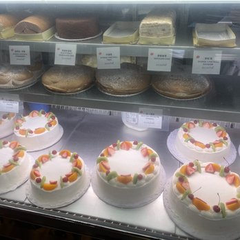 YEH’S BAKERY - Updated October 2025 - 681 Photos & 527 Reviews - 5725 ...