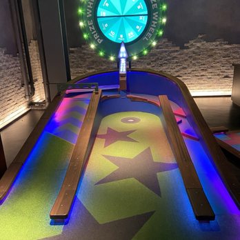 PUTTSHACK - SCOTTSDALE - Updated January 2026 - 443 Photos & 307 ...