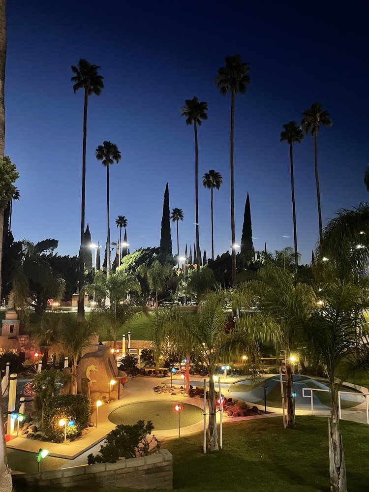 CAMELOT GOLFLAND - 706 Photos & 548 Reviews - 3200 E Carpenter Ave ...