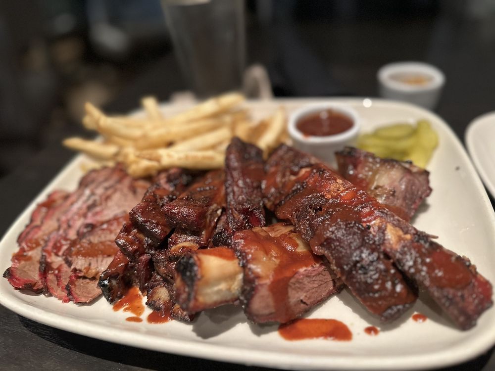 JACK STACK BARBECUE - FREIGHT HOUSE - Updated August 2024 - 2668 Photos ...