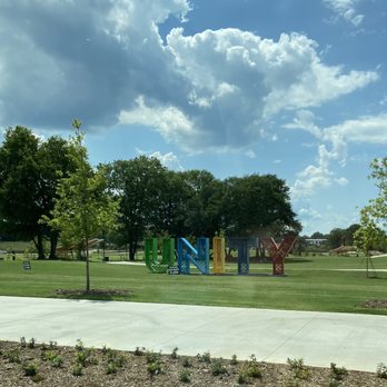 THE COMMONS - Updated March 2025 - 162 Photos & 44 Reviews - 147 ...