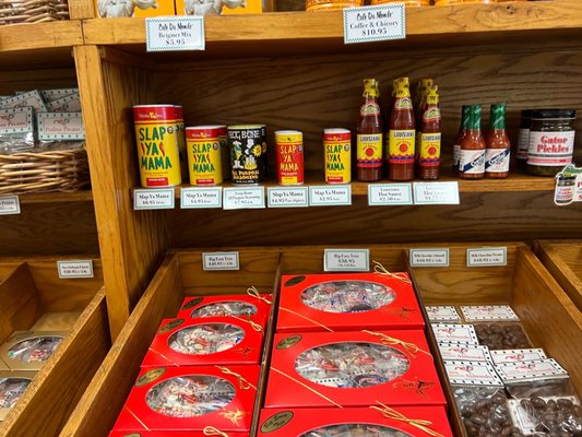 SOUTHERN CANDYMAKERS - Updated December 2025 - 402 Photos & 442 Reviews ...