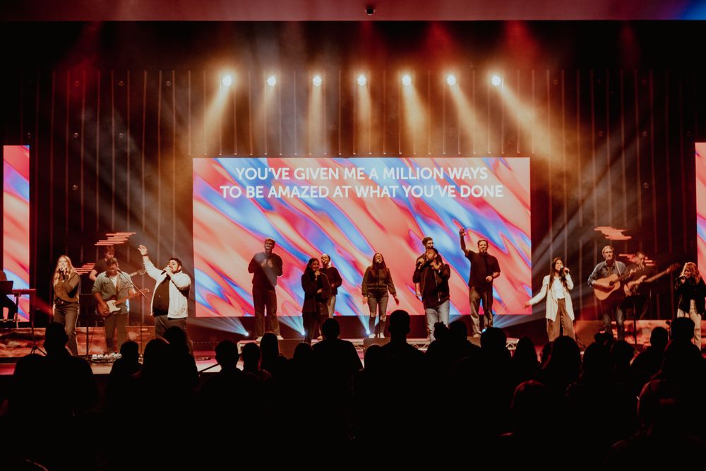 THE GROVE COMMUNITY CHURCH - Updated December 2025 - 25 Photos & 35 ...