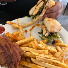 KINGSLAND KITCHEN - Updated June 2024 - 963 Photos & 791 Reviews - 301 ...