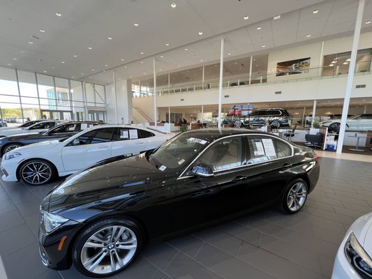 BMW OF SOUTH AUSTIN - Updated August 2025 - 82 Photos & 208 Reviews ...