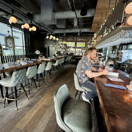 THE HENRY - Updated July 2025 - 2154 Photos & 1362 Reviews - 2301 Akard ...