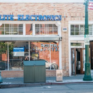 R & B ELECTRONICS SERVICE - Updated May 2025 - 94 Reviews - 1103 ...