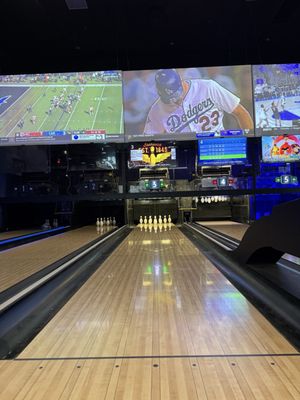 FILM ALLEY - LONGVIEW - Updated November 2025 - 3070 N Eastman Rd ...