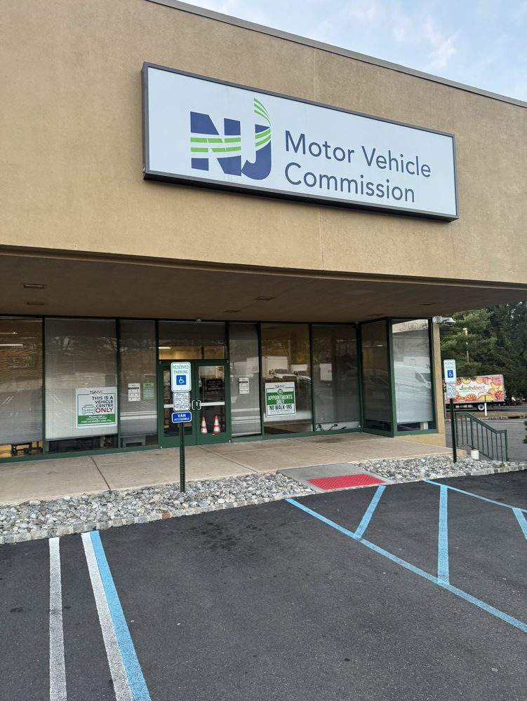 STATE OF NEW JERSEY MOTOR VEHICLE COMISSION - Updated October 2024 - 17 ...