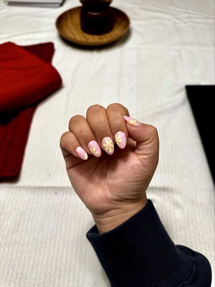 CHAI’S NAIL TEA - Updated April 2025 - 13 Photos - 6120 W Bell Rd ...