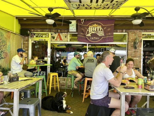 BEER TRADE CO - Updated December 2025 - 288 Photos & 304 Reviews - 145 ...