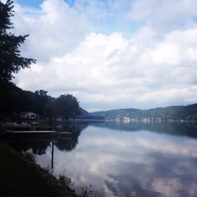 NEW RIVER RETREAT - Updated December 2025 - 10 Reviews - 3054 ...