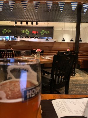 HOPMONK TAVERN NOVATO - 573 Photos & 711 Reviews - American (New) - 224 ...