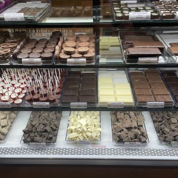 LI-LAC CHOCOLATES - Updated January 2026 - 146 Photos & 68 Reviews ...