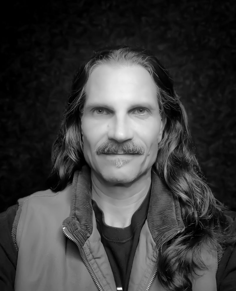 THE ERIC VON WADE SHOW - Updated December 2025 - 701 Benys Rd, Corpus ...