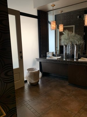 LOCAL 463 URBAN KITCHEN - 191 Photos & 190 Reviews - 1000 Highland ...