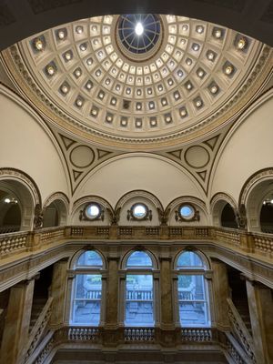 MILWAUKEE PUBLIC LIBRARY - Updated October 2025 - 140 Photos & 33 ...