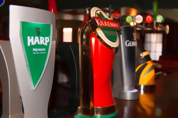 THE PEARSON PUB - Updated October 2025 - 12 Photos & 10 Reviews - 101 ...