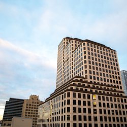 HORIZON BANK - 10 Reviews - 600 Congress Ave, Austin, Texas - Banks ...