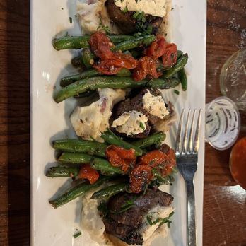 SHINDIGS BAR & GRILL - Updated January 2025 - 116 Photos & 158 Reviews ...