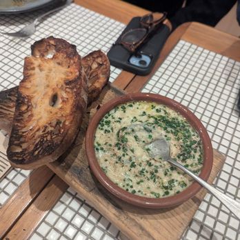 AVEC RIVER NORTH - Updated January 2025 - 719 Photos & 287 Reviews ...