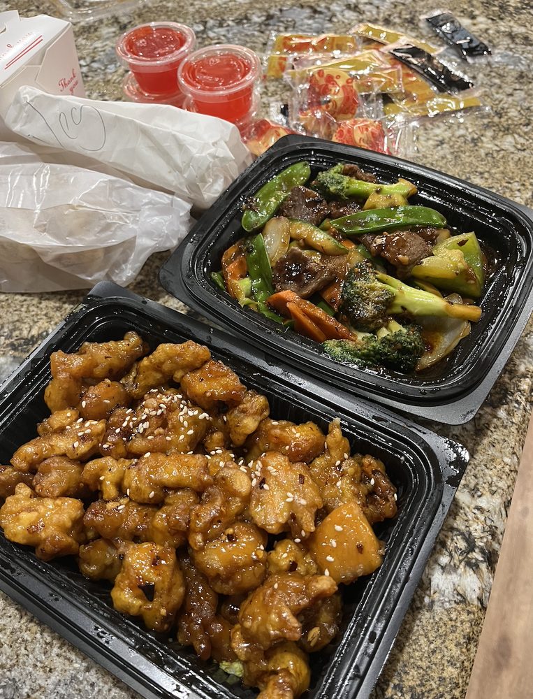 PUEBLO DRAGON - Updated January 2026 - 19 Photos & 66 Reviews - 1867 S ...