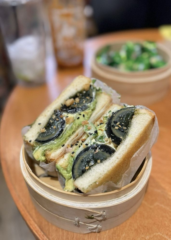 VUJI CAFE - Updated April 2025 - 342 Photos & 96 Reviews - 718 W 18th ...