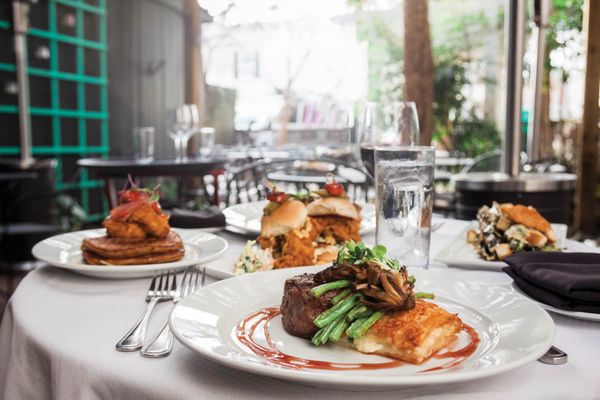 ELI’S TABLE - Updated January 2025 - 1452 Photos & 2137 Reviews - 129 ...