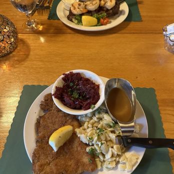 LITTLE BOHEMIA LODGE - Updated September 2024 - 97 Photos & 141 Reviews ...