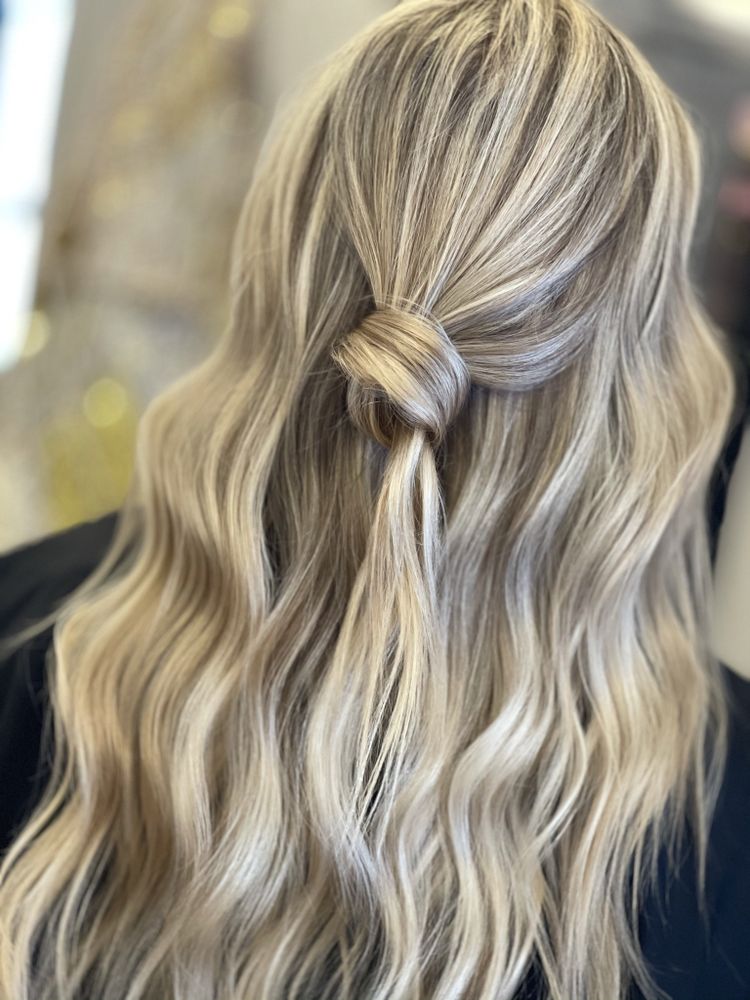 THE HAIR PROJECT - Updated January 2025 - 16 Photos - 2459 E 70th St ...