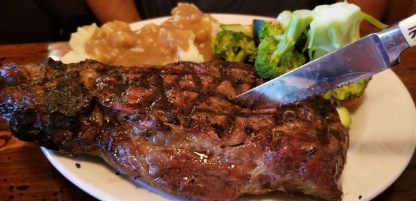 RAINBOW OAKS RESTAURANT - 656 Photos & 759 Reviews - 4815 5th St ...