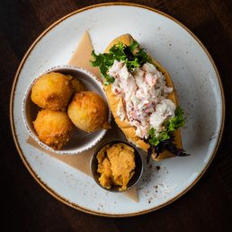 SEA LEVEL NC - 129 E 5th St, Charlotte, North Carolina - 1366 Photos ...