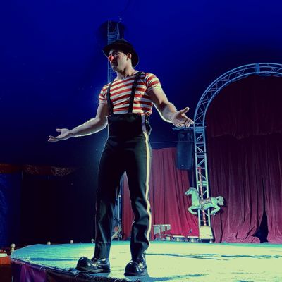 CIRCUS LENA - Updated March 2025 - 18 Photos & 13 Reviews - 1625 W 49th ...