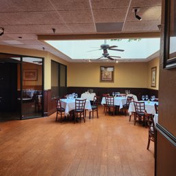 OLIVIA’S ITALIAN RESTAURANT - Updated April 2025 - 90 Photos & 86 Reviews - 750 Illinois 21 ...