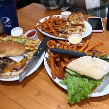 HARVEST MOON - Updated May 2024 - 277 Photos & 587 Reviews - 1213 I St ...