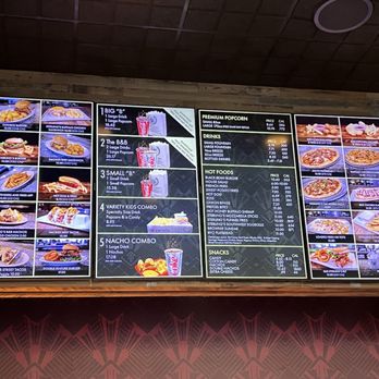 B&B THEATRES NORTH RICHLAND HILLS 8 - Updated December 2025 - 80 Photos ...